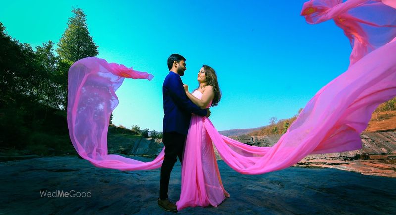 Shivam Photo Studio - Price & Reviews | Surat Photographer