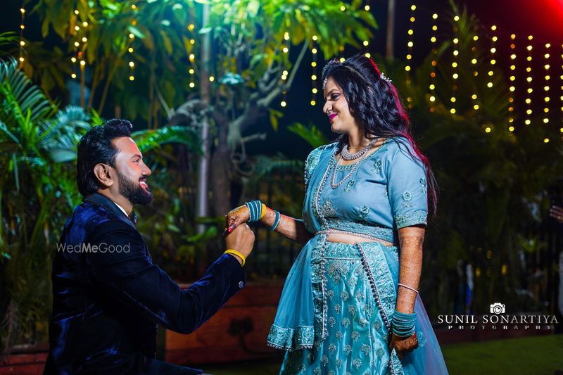 Krishna Studio - Price & Reviews | Indore Photographer