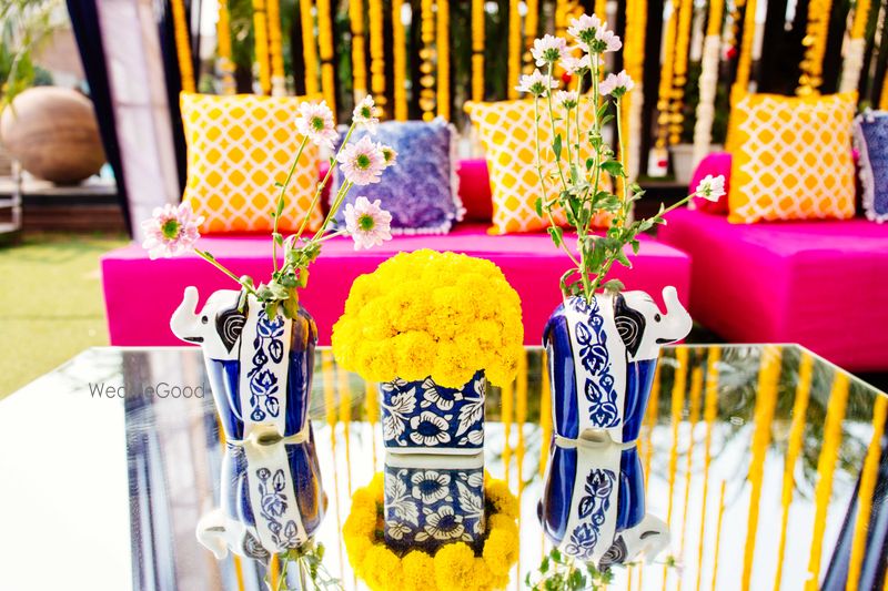 Photo of Funky table centerpieces