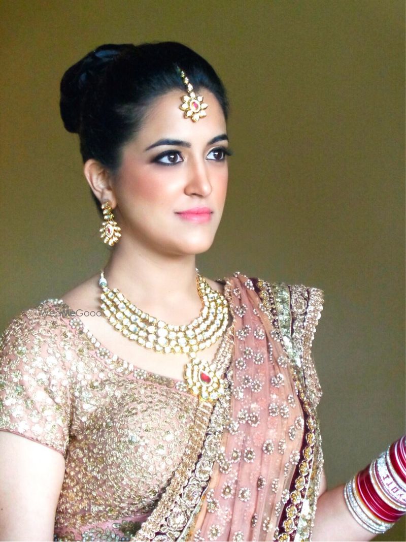 Photo of subtle makeup