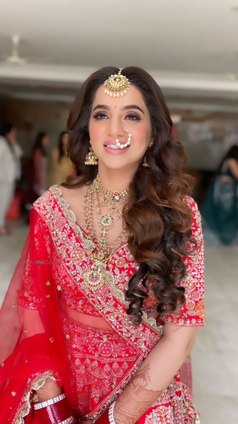 Dimple Makeover's - The Professional MUA - Price & Reviews | Agra ...