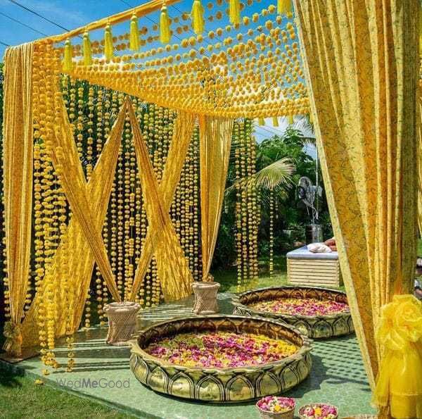 Photo of Haldi decor ideas with urli