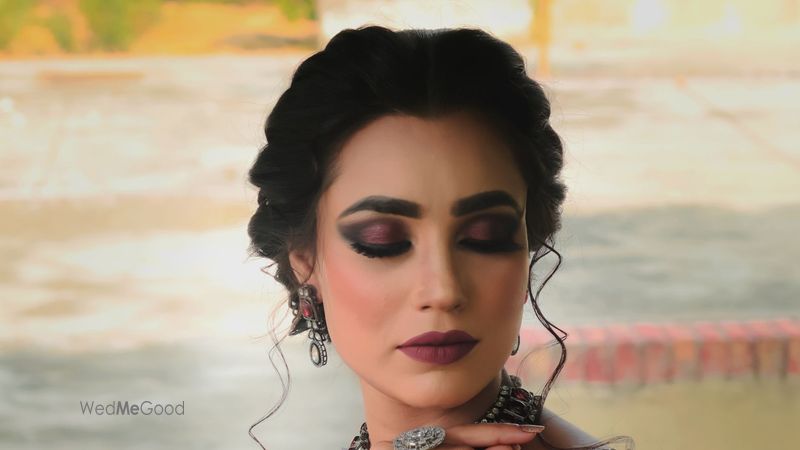 Neha Gill - Price & Reviews | Amritsar Makeup Artist