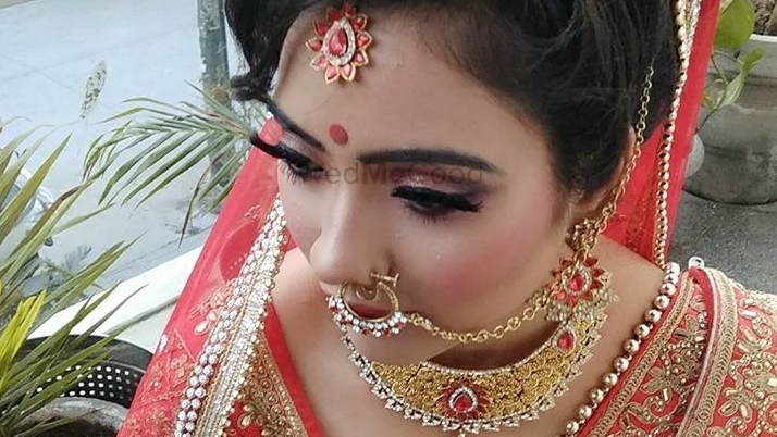 Anuj Arora - Price & Reviews | Delhi NCR Makeup Artist