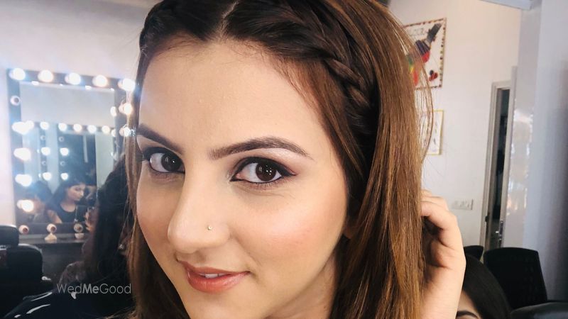Neha Sachdeva Makeovers - Price & Reviews | Delhi NCR Makeup Artist