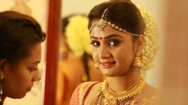 Sreshta Makeup - Price & Reviews | Ernakulam Makeup Artist