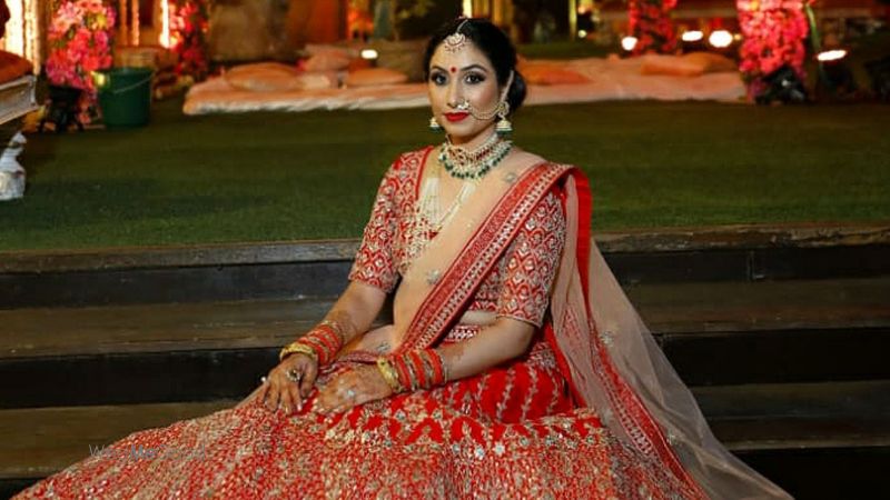 Manisha Batra Makeovers - Price & Reviews | Bridal Makeup in Delhi NCR