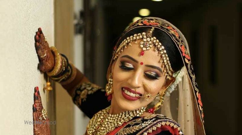 Shree Makeovers - Price & Reviews | Delhi NCR Makeup Artist