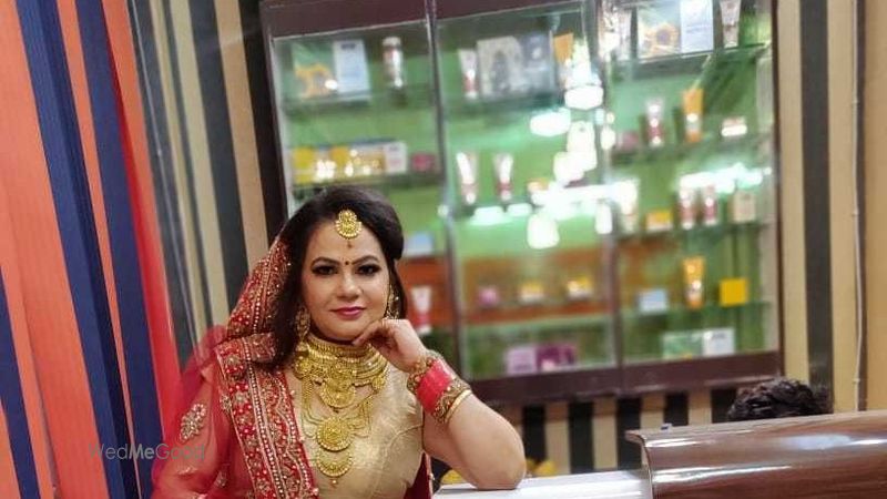 Asha Makeover - Price & Reviews | Gurgaon Makeup Artist