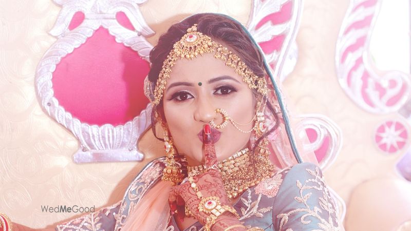 Mira Studio Surat - Price & Reviews | Surat Photographer